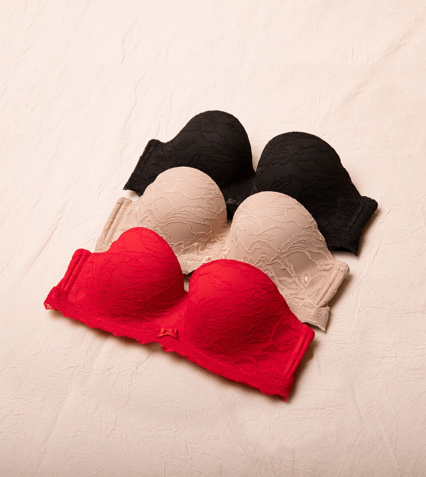 Brasier levanta busto de strapless de encaje– Feria del brasier